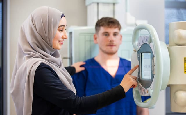 MRI Scan & Booking Services Near Me | Imaging Associates